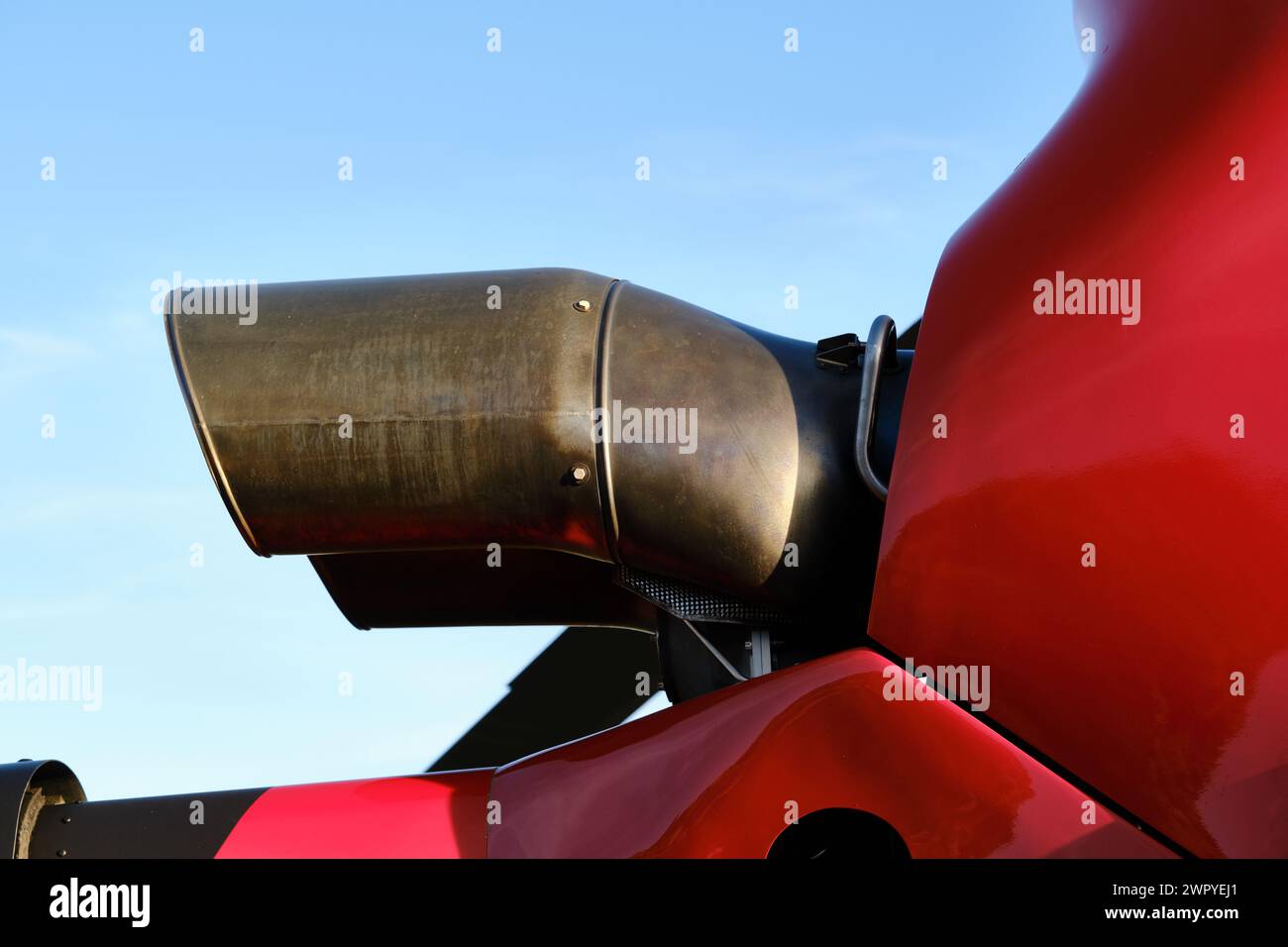 Combustion turbine hi-res stock photography and images - Alamy