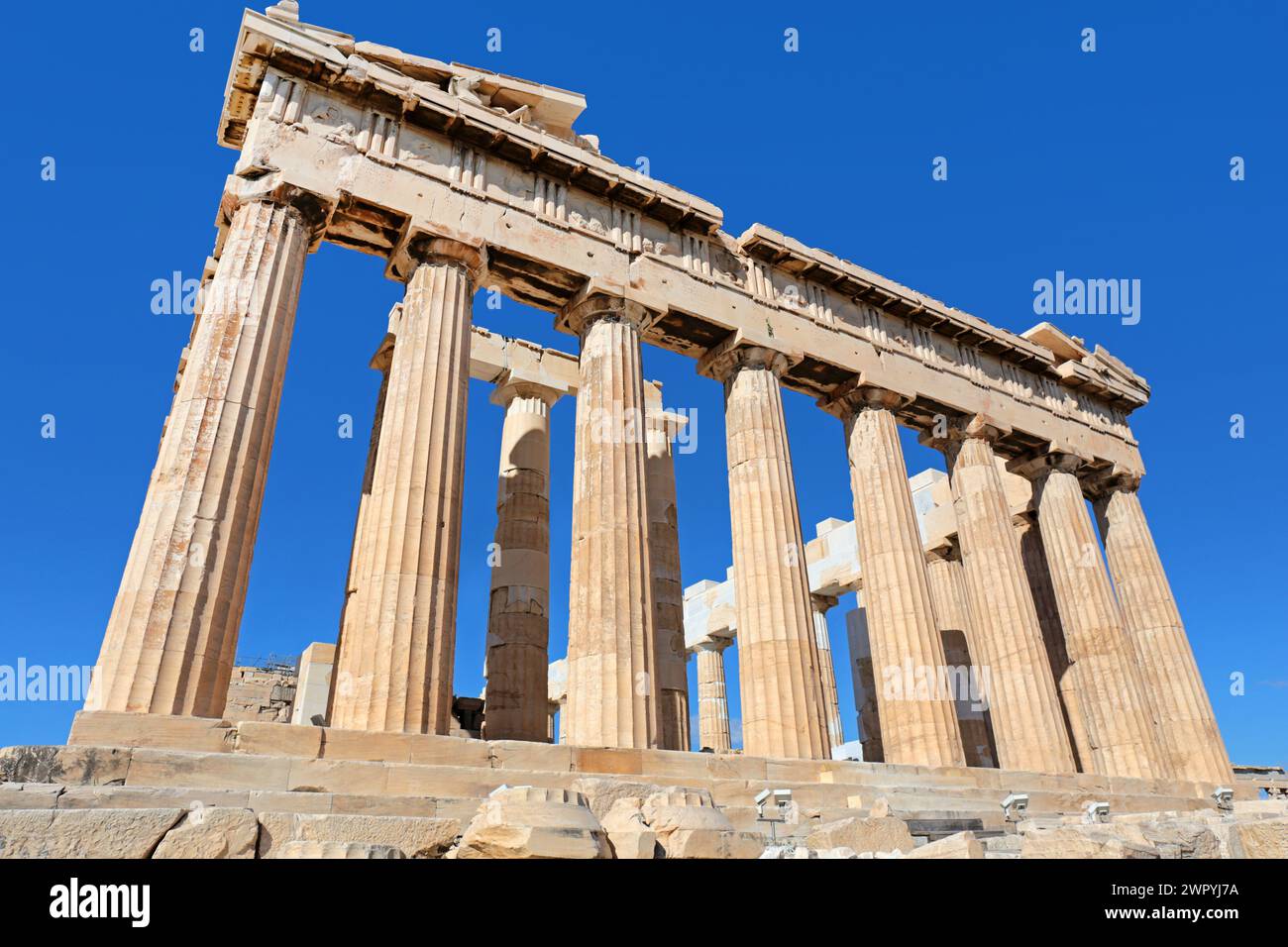 Parthenon temple, Acropolis in Athens, Greece Stock Photo - Alamy