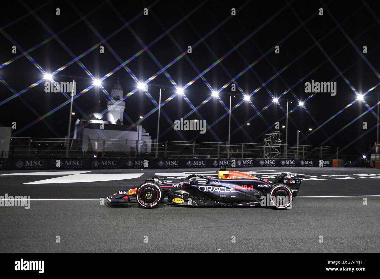 01 VERSTAPPEN Max (nld), Red Bull Racing RB20, action during the ...