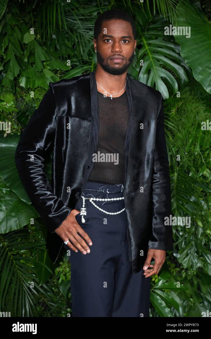Dave Free arrives at Chanel's 15th Annual Pre-Oscar Awards Dinner on ...