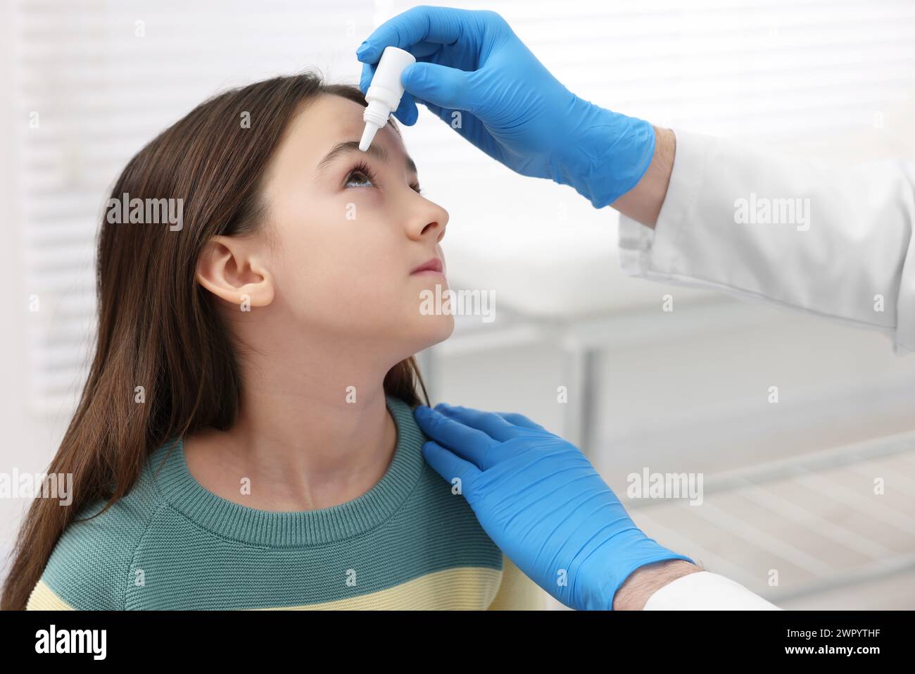 Child eye drops hi-res stock photography and images - Alamy