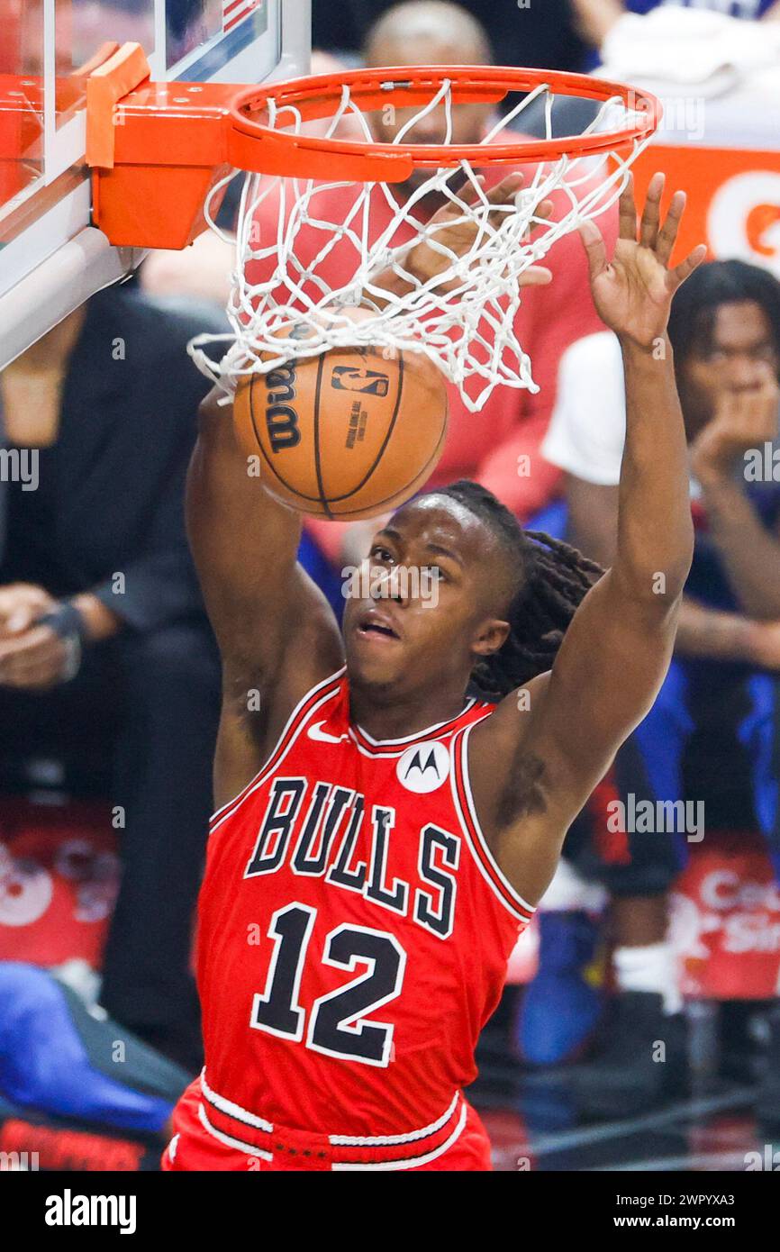 Los Angeles, USA. 9th Mar, 2024. Chicago Bulls' Ayo Dosunmu dunks ...