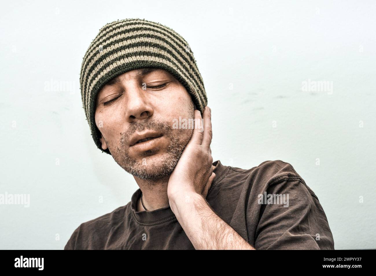 Dental problems. Portrait of unhealthy man with swollen face suffering ...