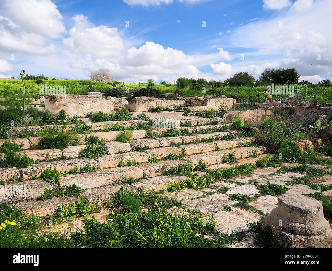 Mysterious ancient site hi-res stock photography and images - Alamy