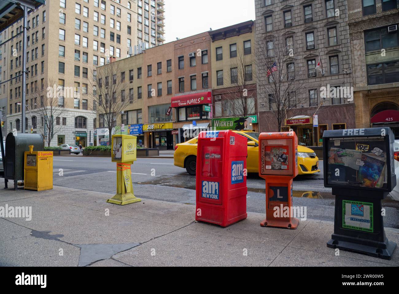 typical shots of manhattan and new york life, traffic signs, squirrels ...