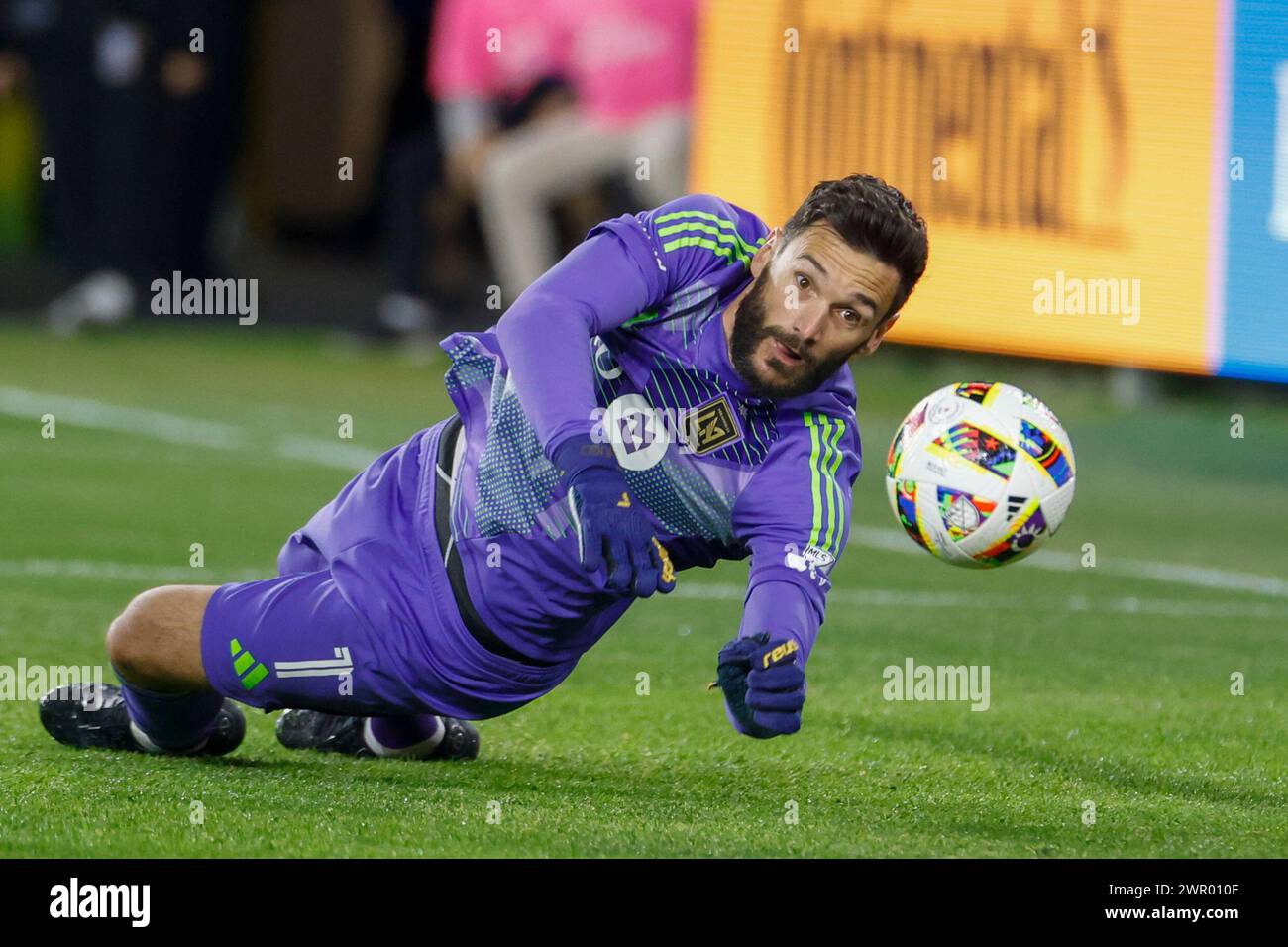 Los Angeles, United States. 09th Mar, 2024. Los Angeles FC goalkeeper ...