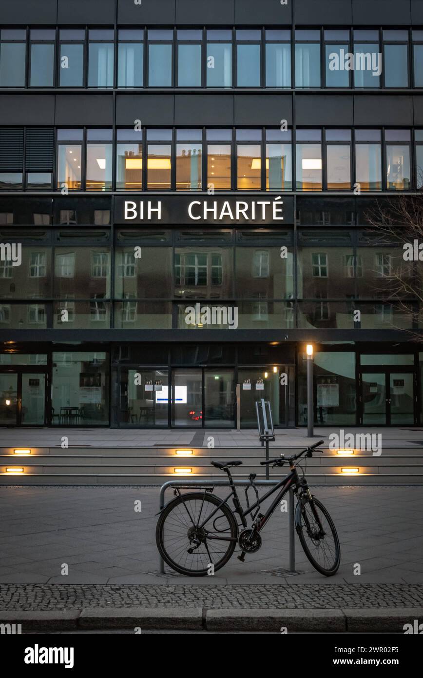 Berlin Mitte , Universitätsklinikum CharitÃ / Charite Campus Mitte ...