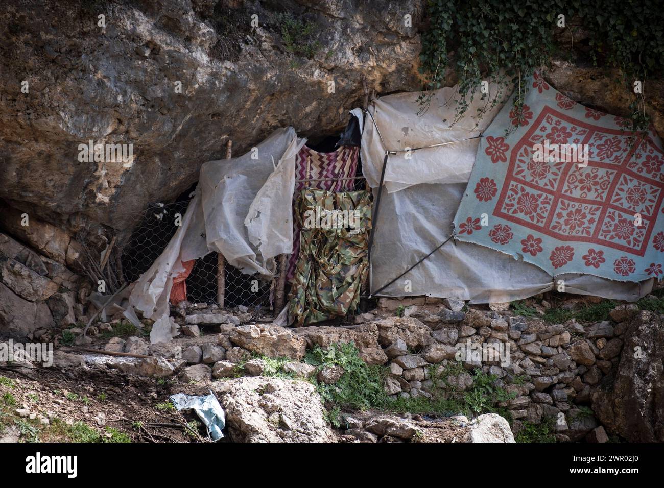 hut, Jebel Tizouka, Chefchaouen, Talassemtane National Park, morocco ...