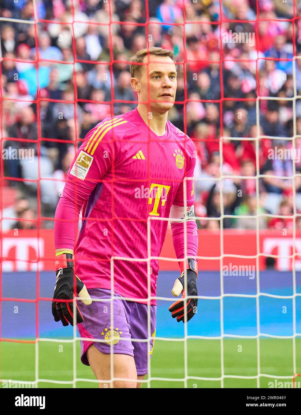 Manuel NEUER, goalkeeper FCB 1 in the match FC BAYERN MUENCHEN - FSV ...