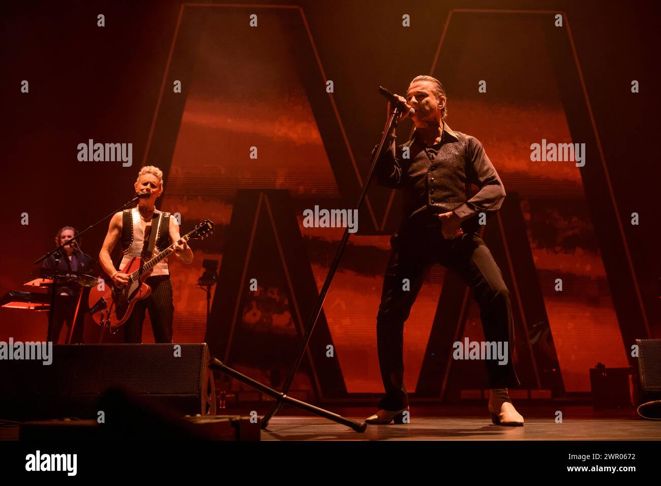 Depeche Mode Martin Gore & Dave Gahan - Memento Mori World Tour 2024 ...