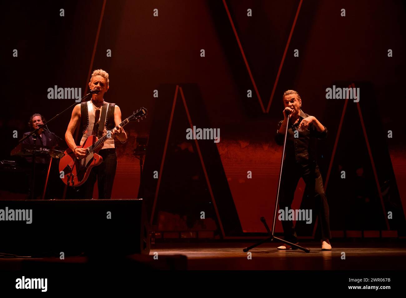 Depeche Mode Martin Gore & Dave Gahan - Memento Mori World Tour 2024 ...
