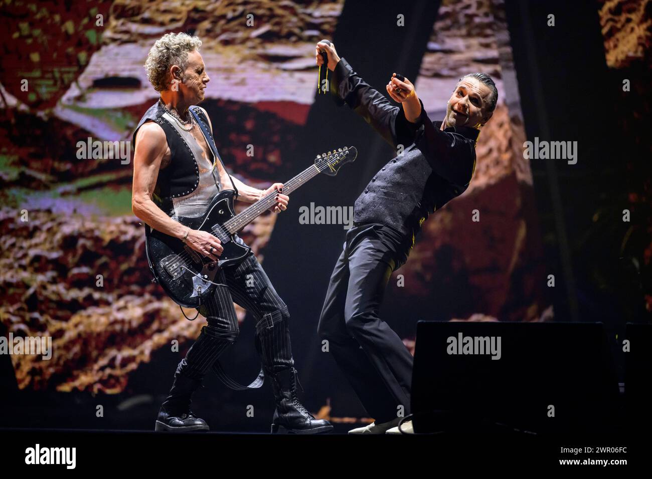 Depeche Mode Martin Gore & Dave Gahan - Memento Mori World Tour 2024 ...