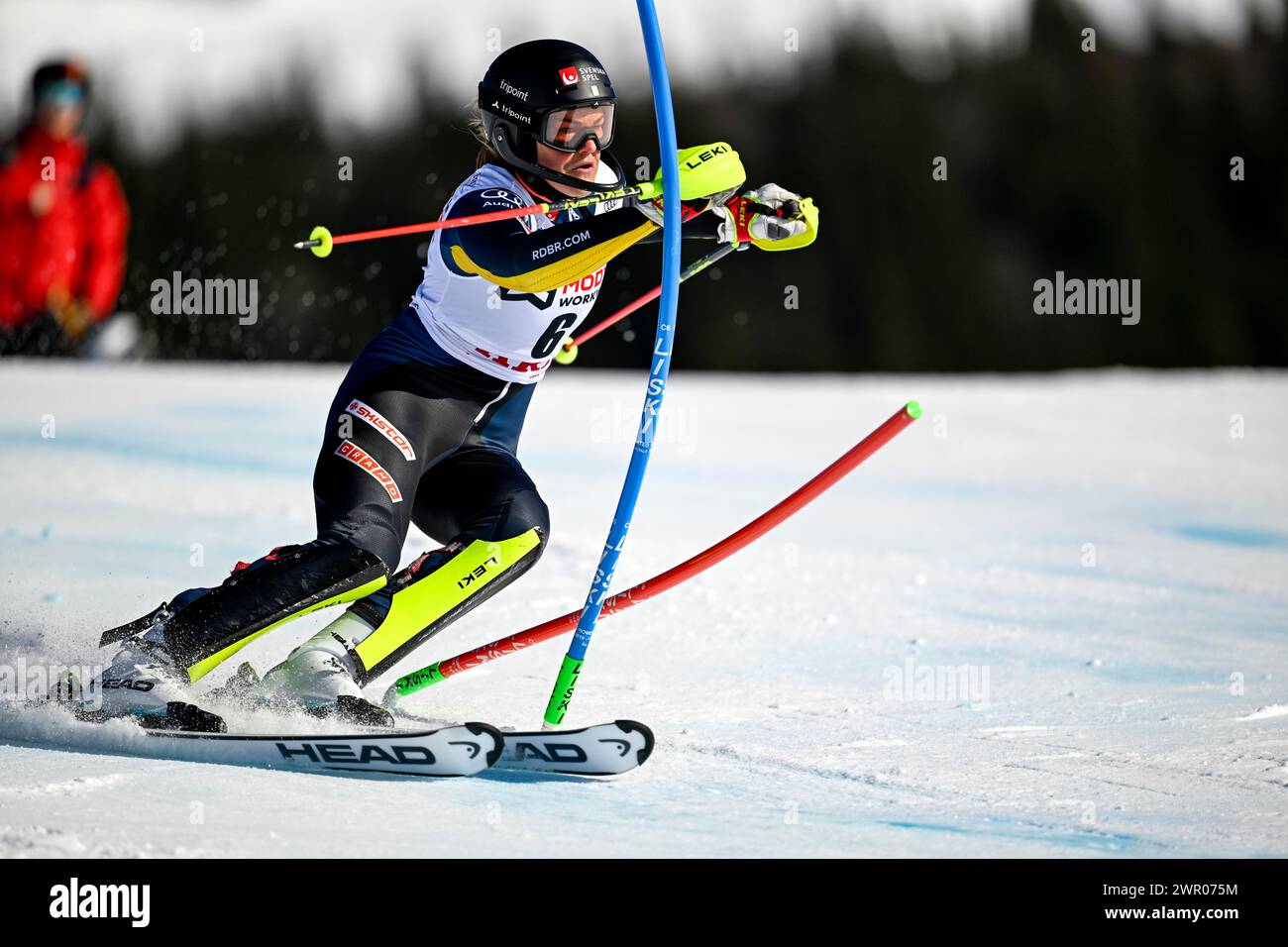 ÅRE, SVERIGE 20240310Sweden's Anna Swenn Larsson in action during the ...