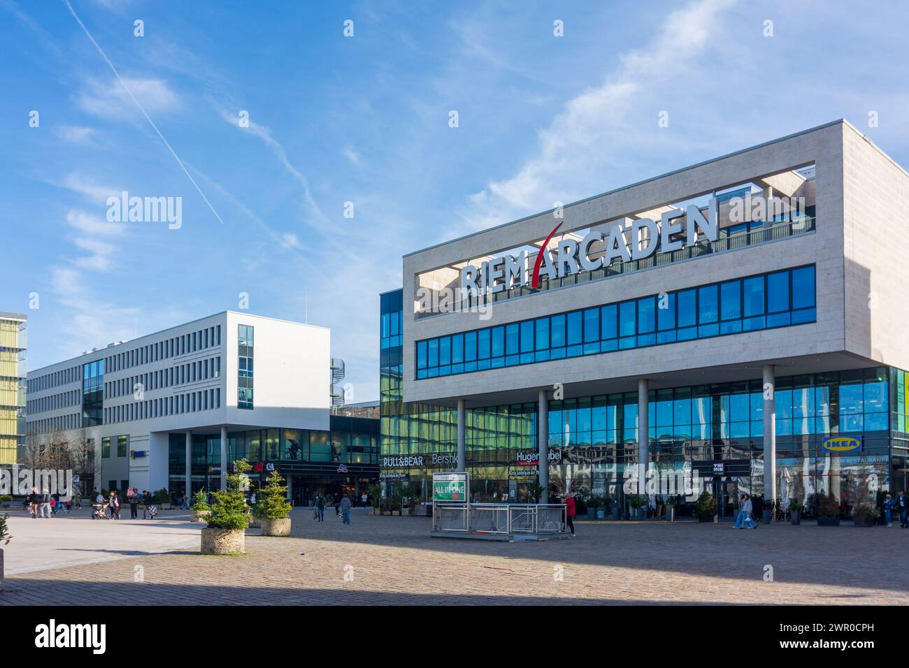München, Munich: shopping mall Riem Arcaden, square Willy-Brandt-Platz ...