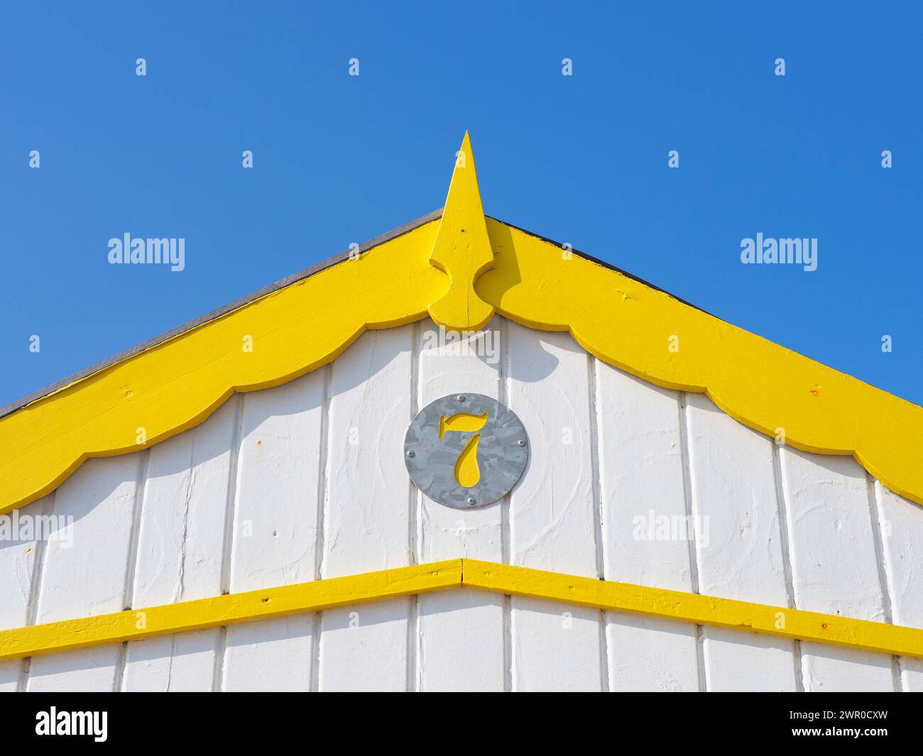 Beach hut number 7 Stock Photo - Alamy