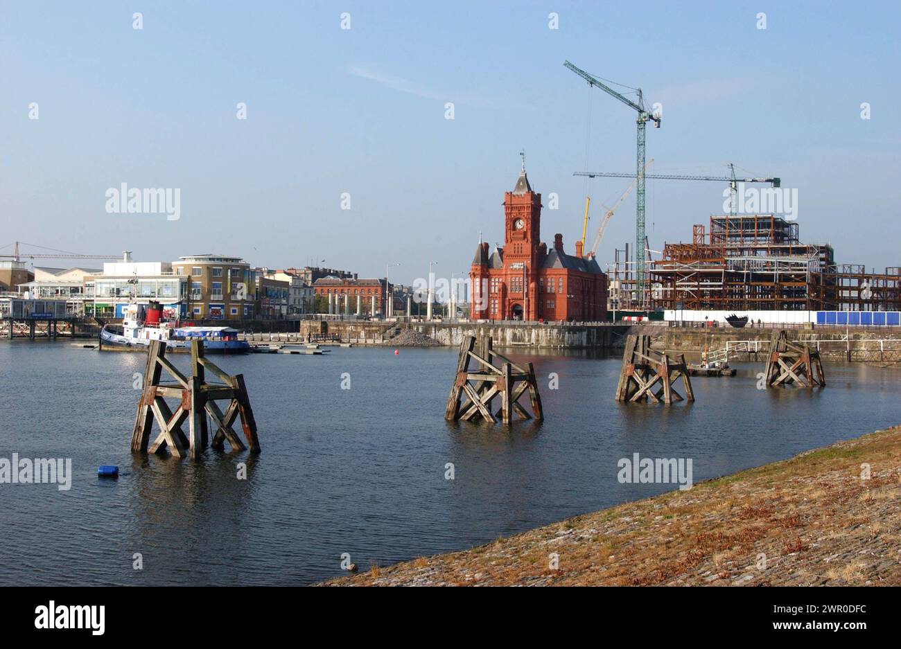 The Pier Head Building, Cardiff Bay with the new Welsh Arts Centre and ...