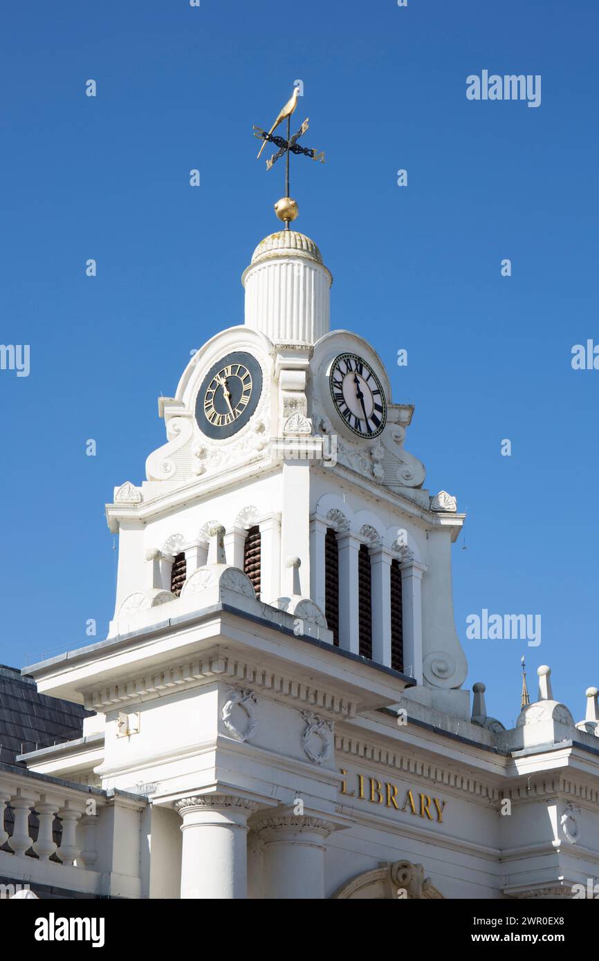 Old library office books hi-res stock photography and images - Alamy