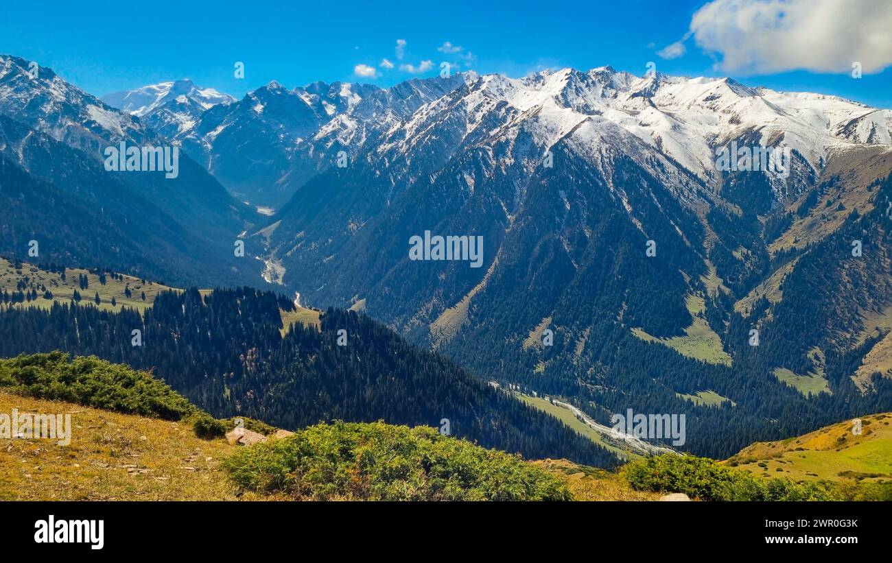 Kyrgyzstan mounts Kyrgyz Ala-Too Stock Photo - Alamy