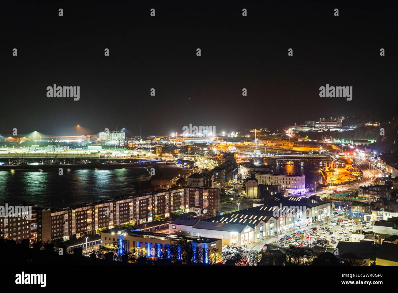 Dover castle aerial hi-res stock photography and images - Alamy