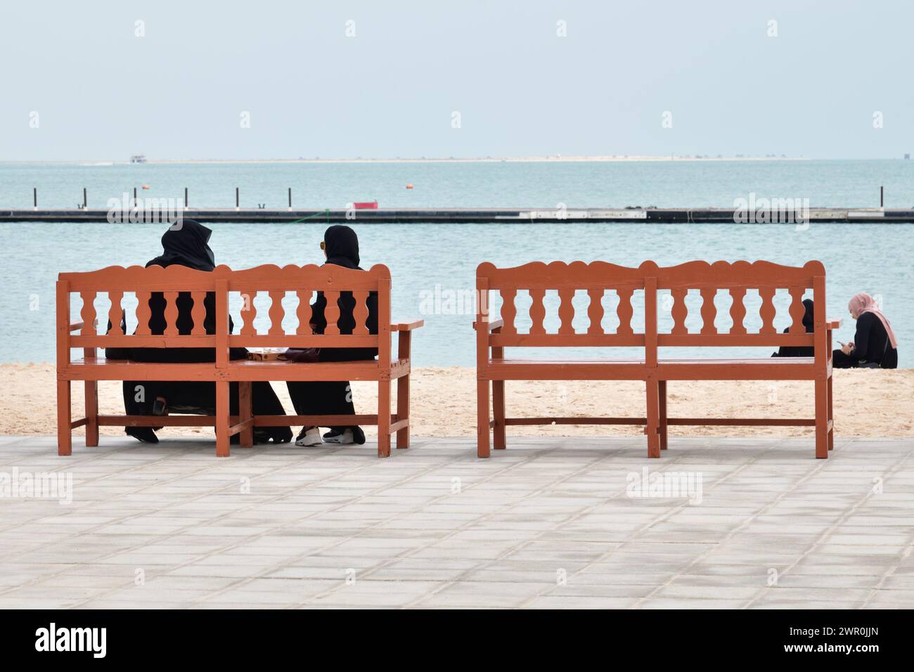 Wooden boat qatar doha beach hi-res stock photography and images - Alamy