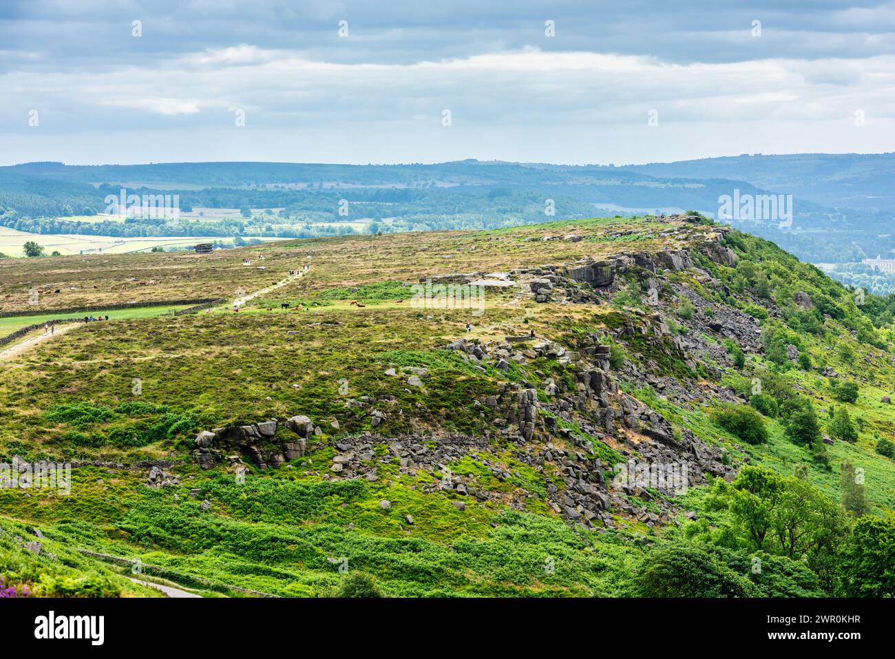 A view across the Peak District from Curbar Edge in Derbyshire, England ...