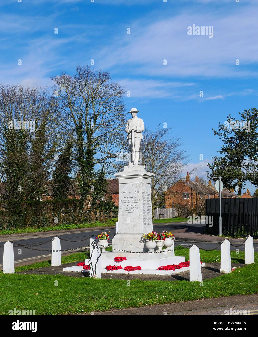 War memorial, Arlesey, Bedfordshire, England, UK Stock Photo - Alamy