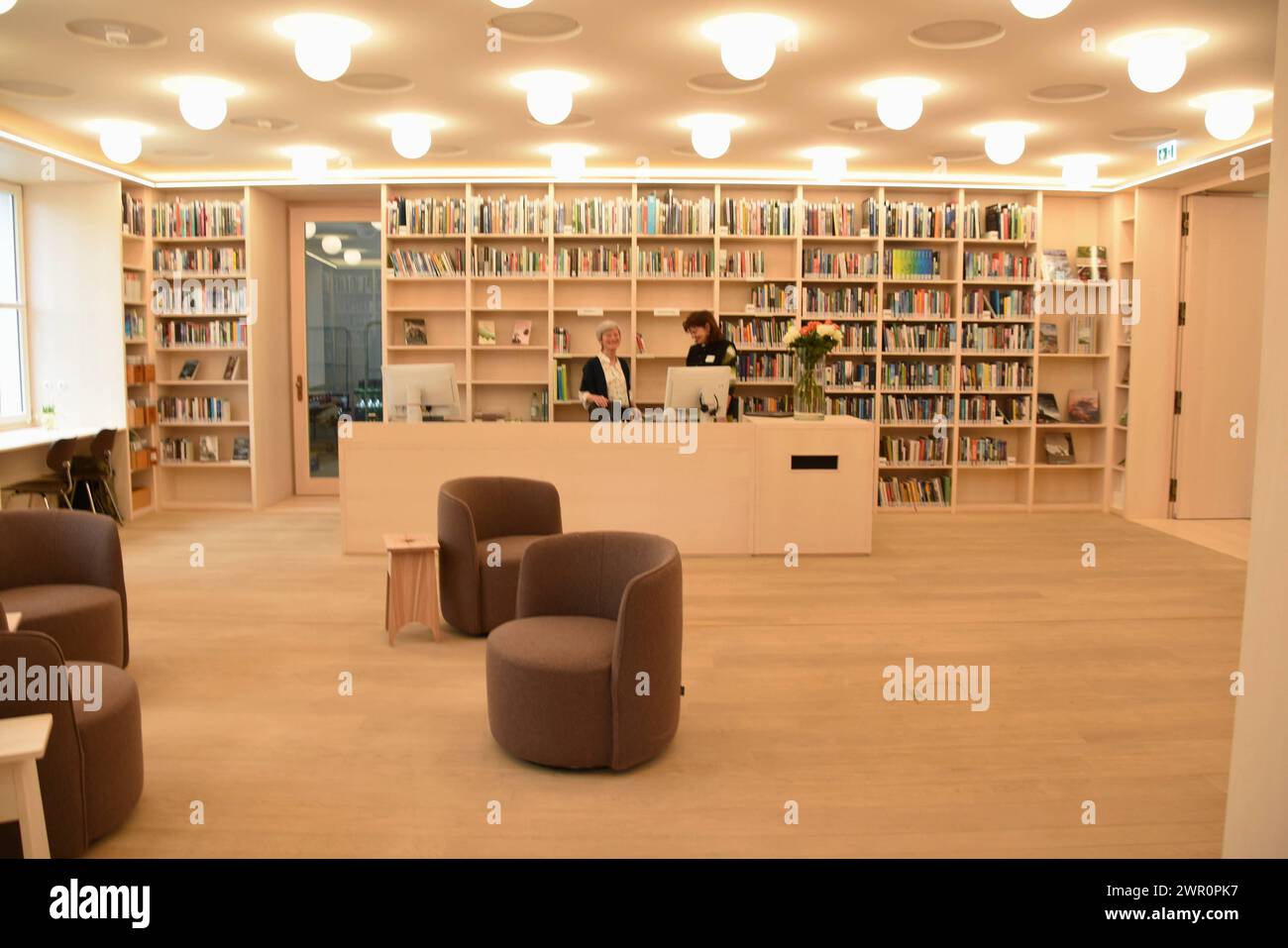 Bibliothek Muenchen 10.03.2023 Praterinsel -das Alpinen Museum -DAV ...