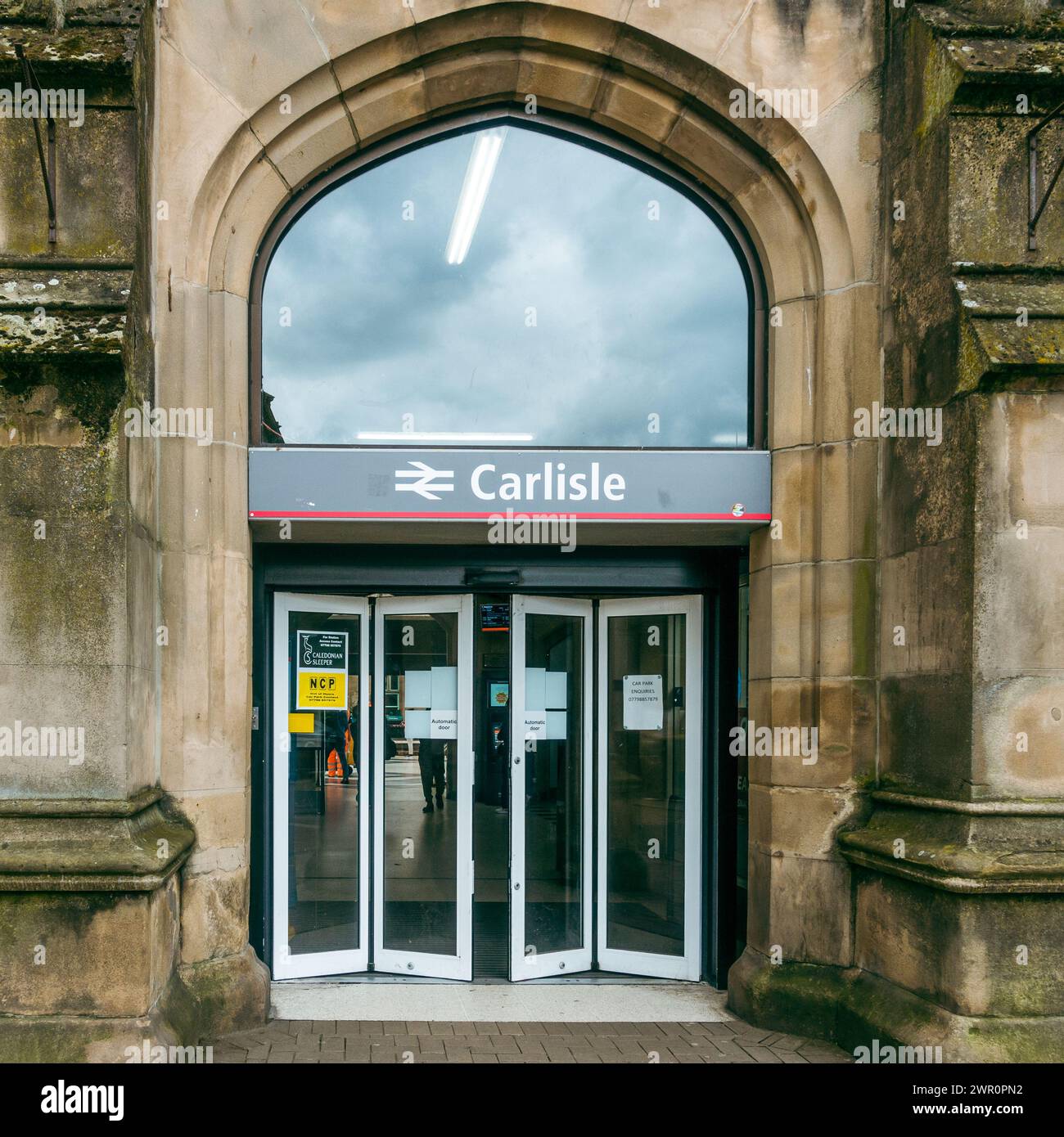 Automatic doors opening at the entrance to Carlisle railway station ...