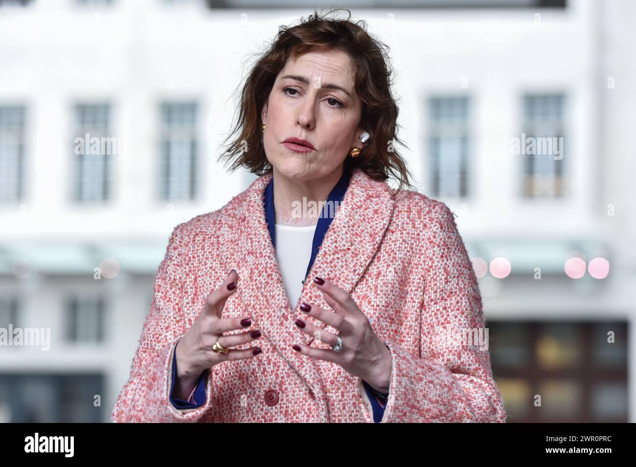 Nhs victoria atkins hi-res stock photography and images - Alamy