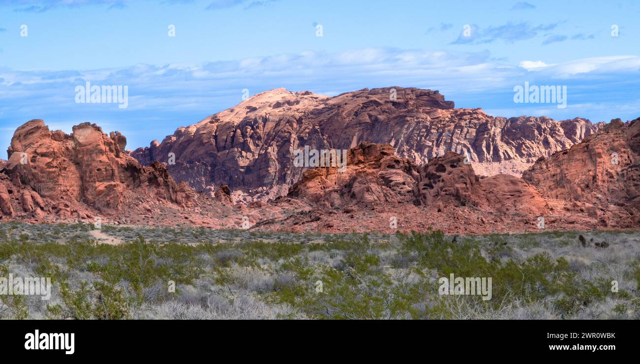 Valley of Fire State Park Nevada hike in sandstone rock formations ...