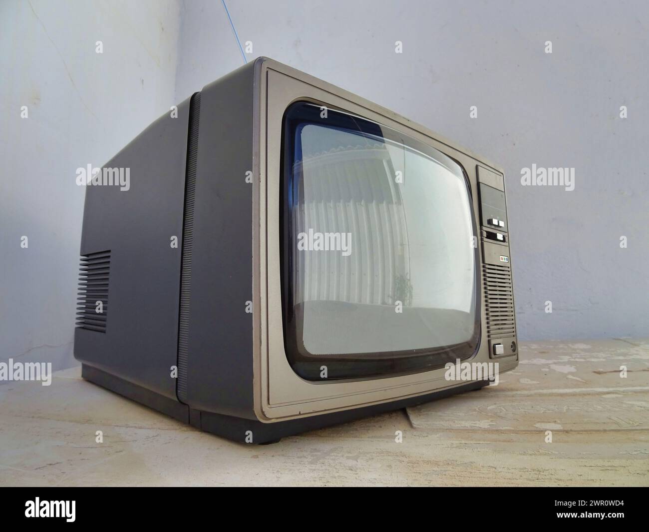 Compact table hi-res stock photography and images - Alamy