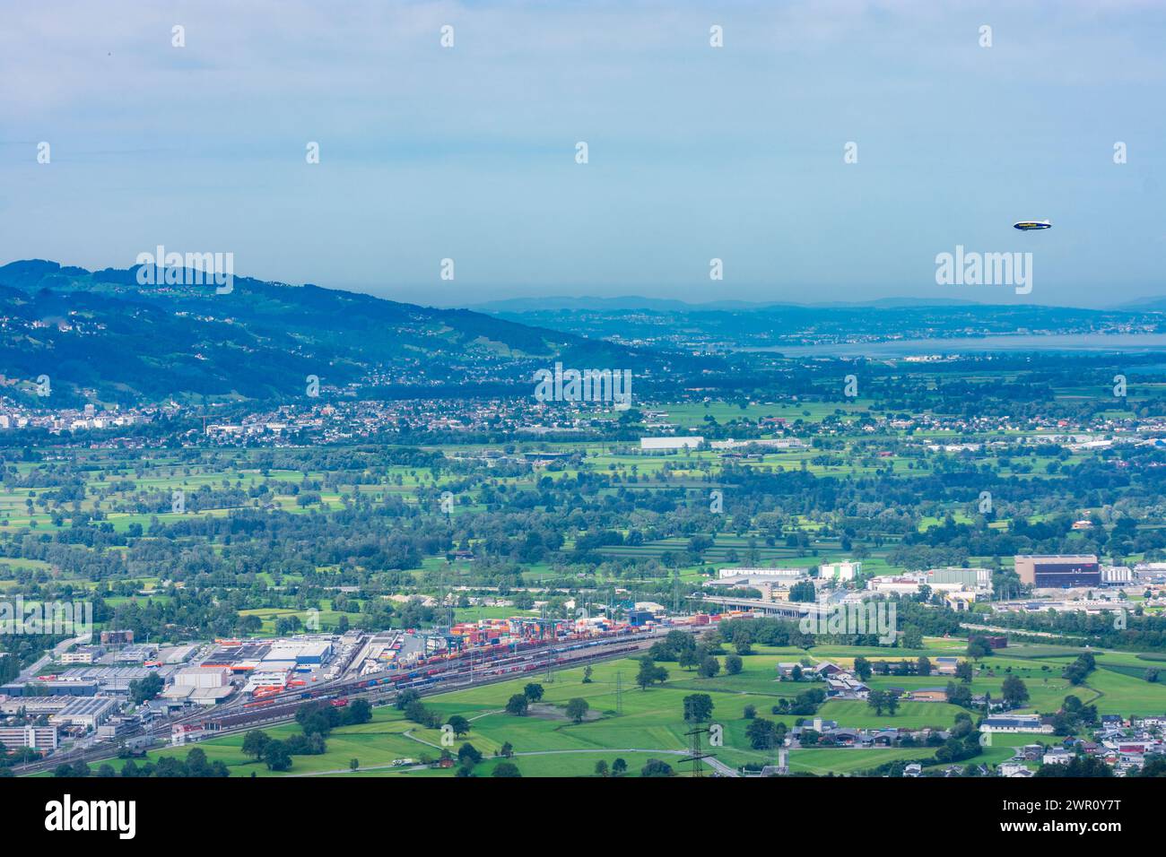 Wolfurt: railway freight yard Wolfort (Terminal Wolfurt, Combi Cargo ...