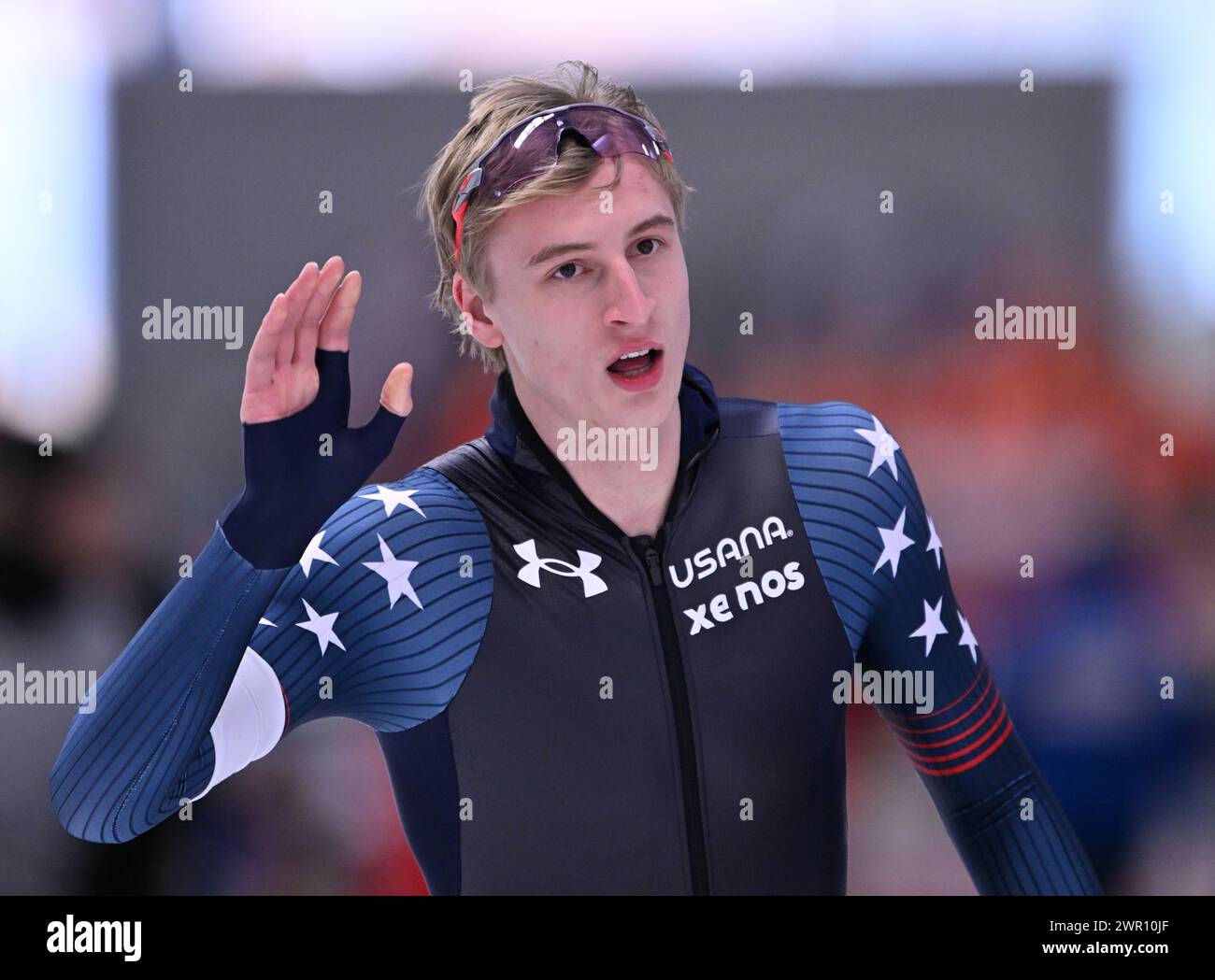 Inzell, Germany. 10th Mar, 2024. Speed skating, men, sprint world ...