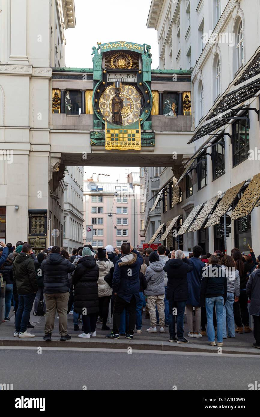Hohen markt vienna hi-res stock photography and images - Alamy