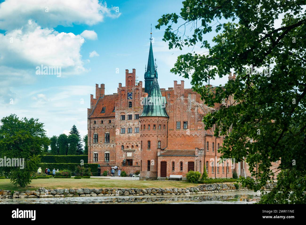 Egeskov castle on Funen island in Denmark Stock Photo - Alamy