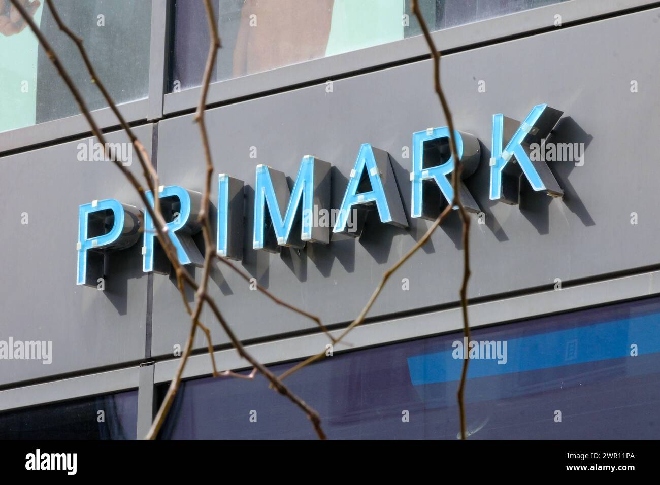 Wegwerfkultur hi-res stock photography and images - Alamy