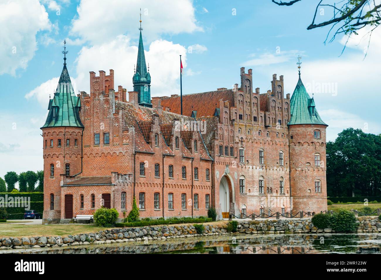 Egeskov castle on Funen island in Denmark Stock Photo - Alamy