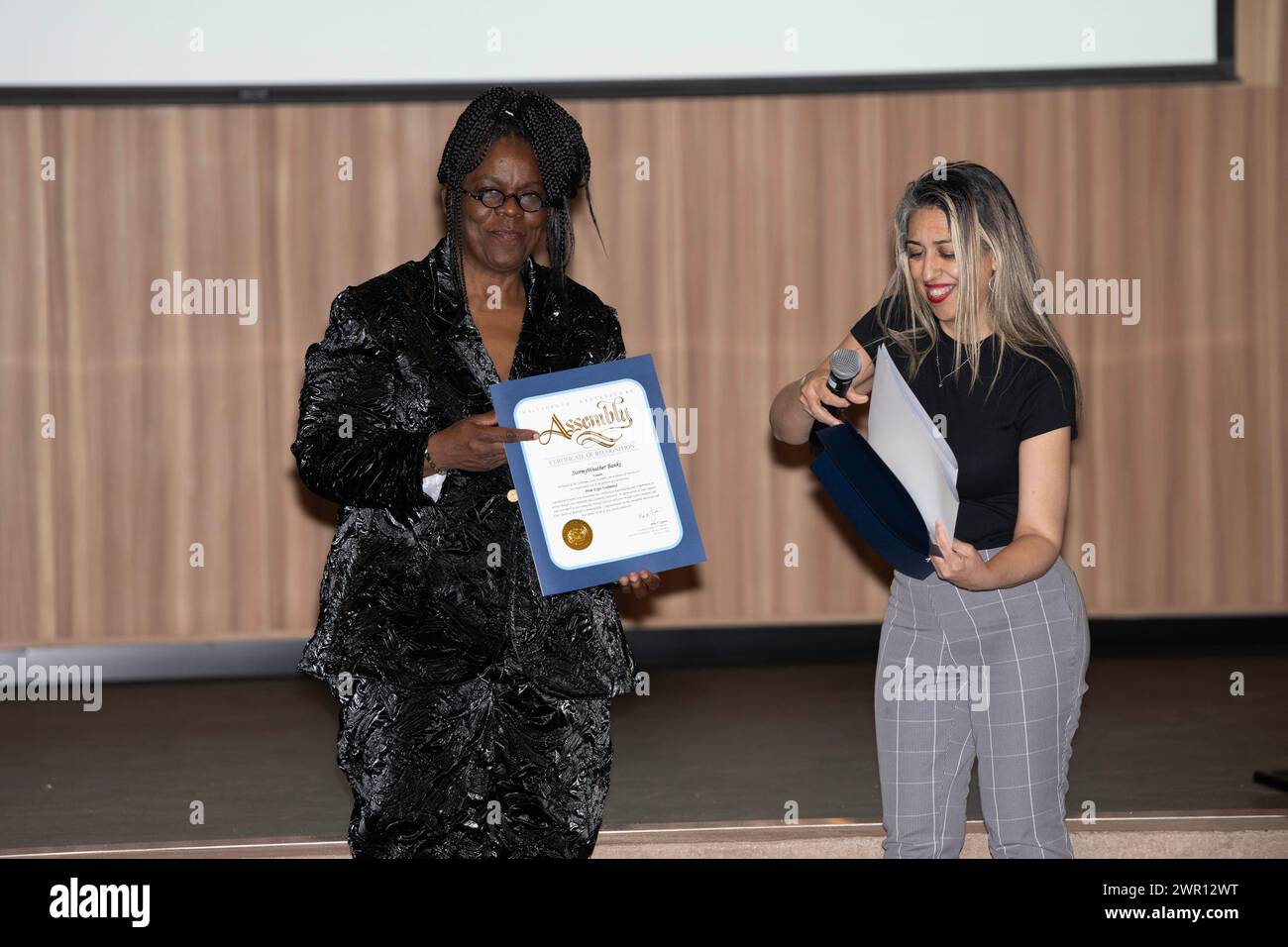 2024 prom expo unlimited and fashion show hi-res stock photography and ...