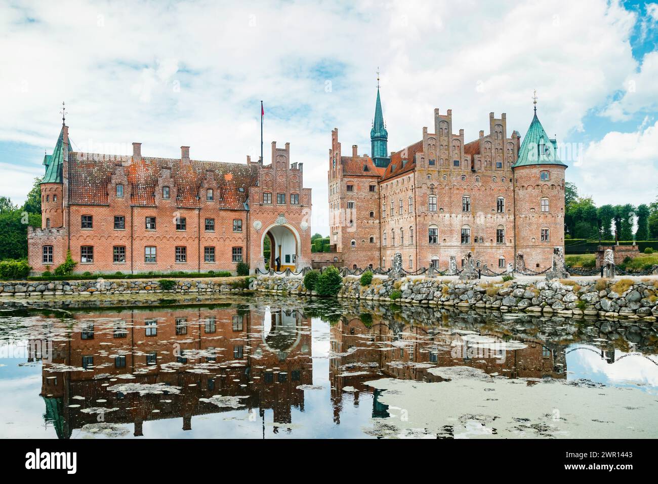 Egeskov castle on Funen island in Denmark Stock Photo - Alamy