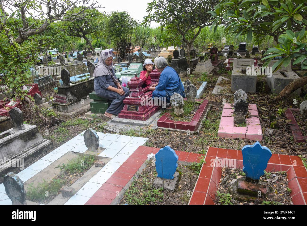 Magetan Regency, East Java, Indonesia. 10th Mar, 2024. Muslims in ...