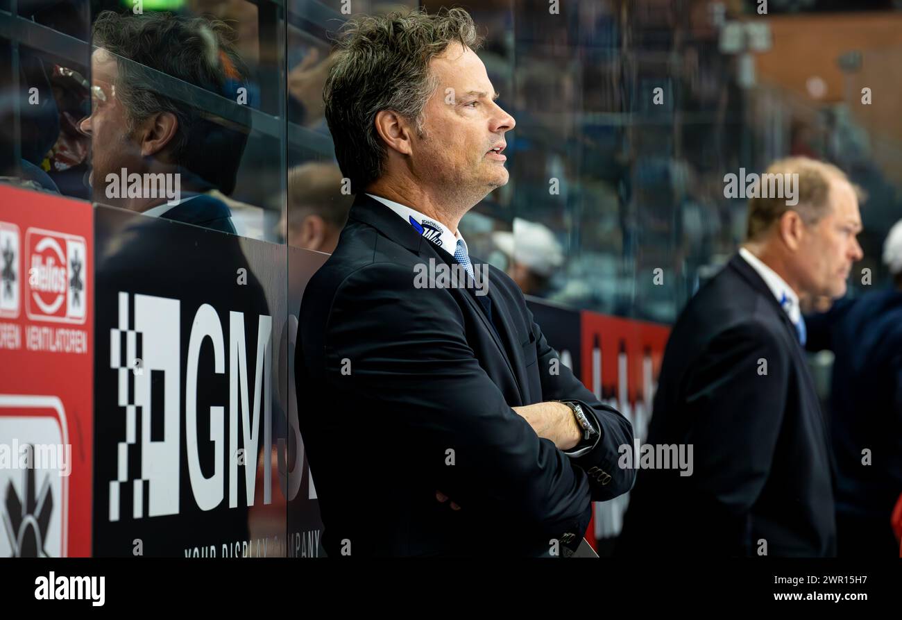 Penny der saison 2023 hi-res stock photography and images - Alamy