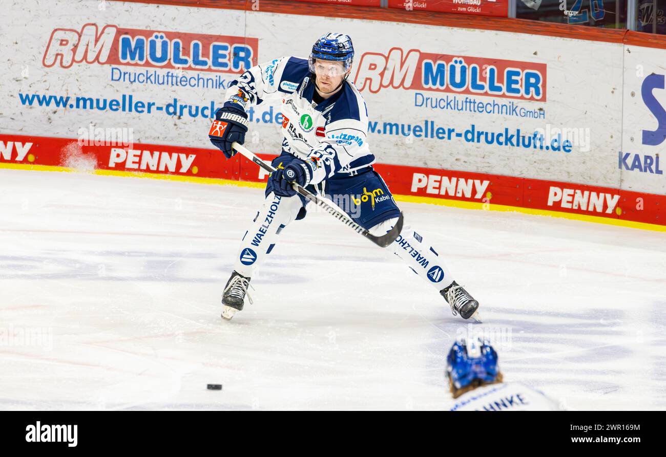 John broda hi-res stock photography and images - Alamy