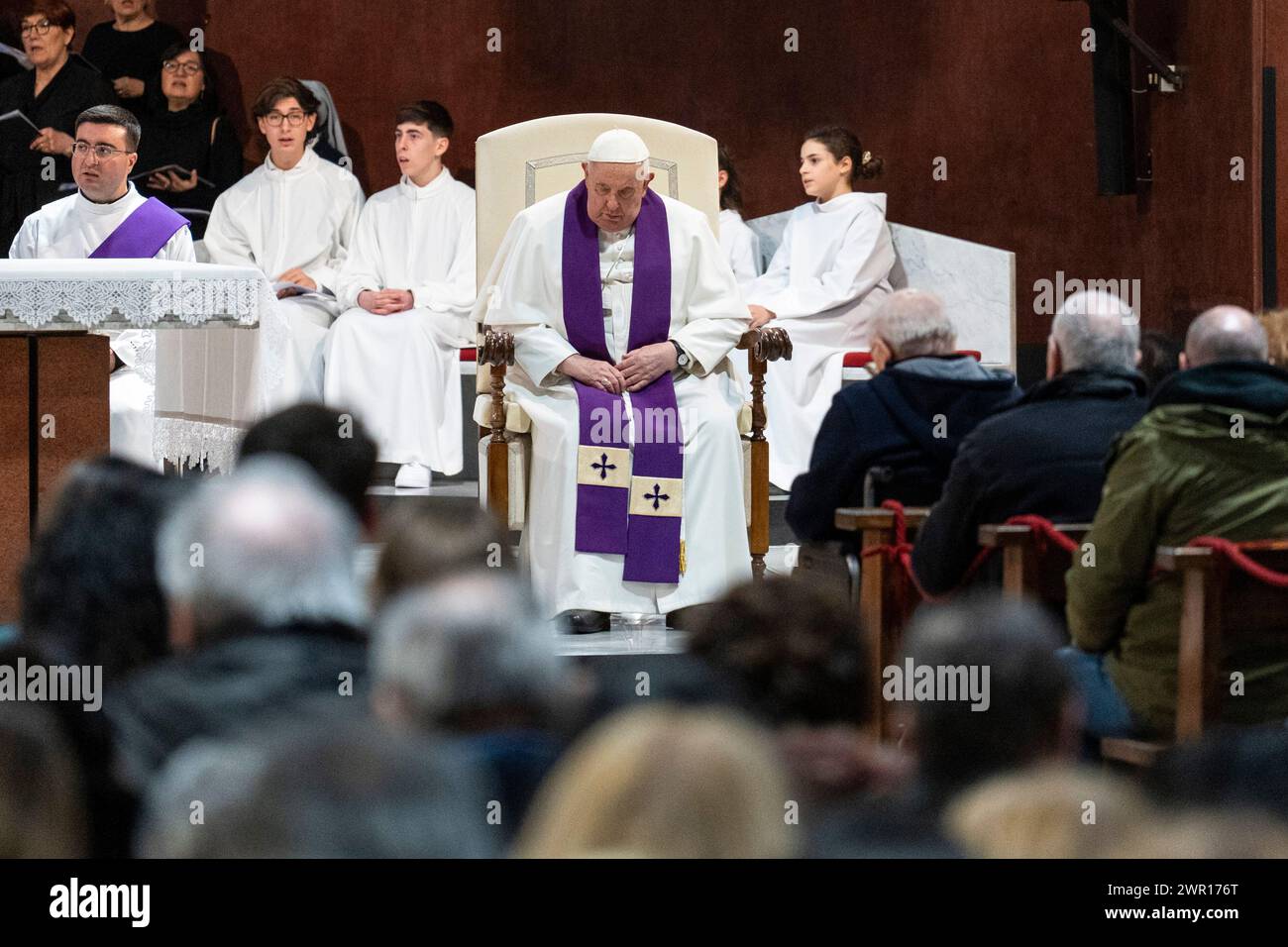 Penitential service hi-res stock photography and images - Alamy