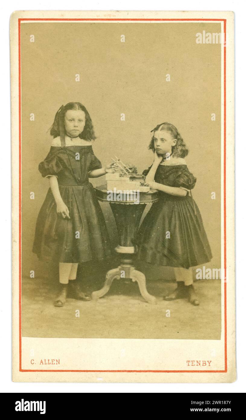 Original Victorian Carte de Visite (visiting card or CDV) of two ...