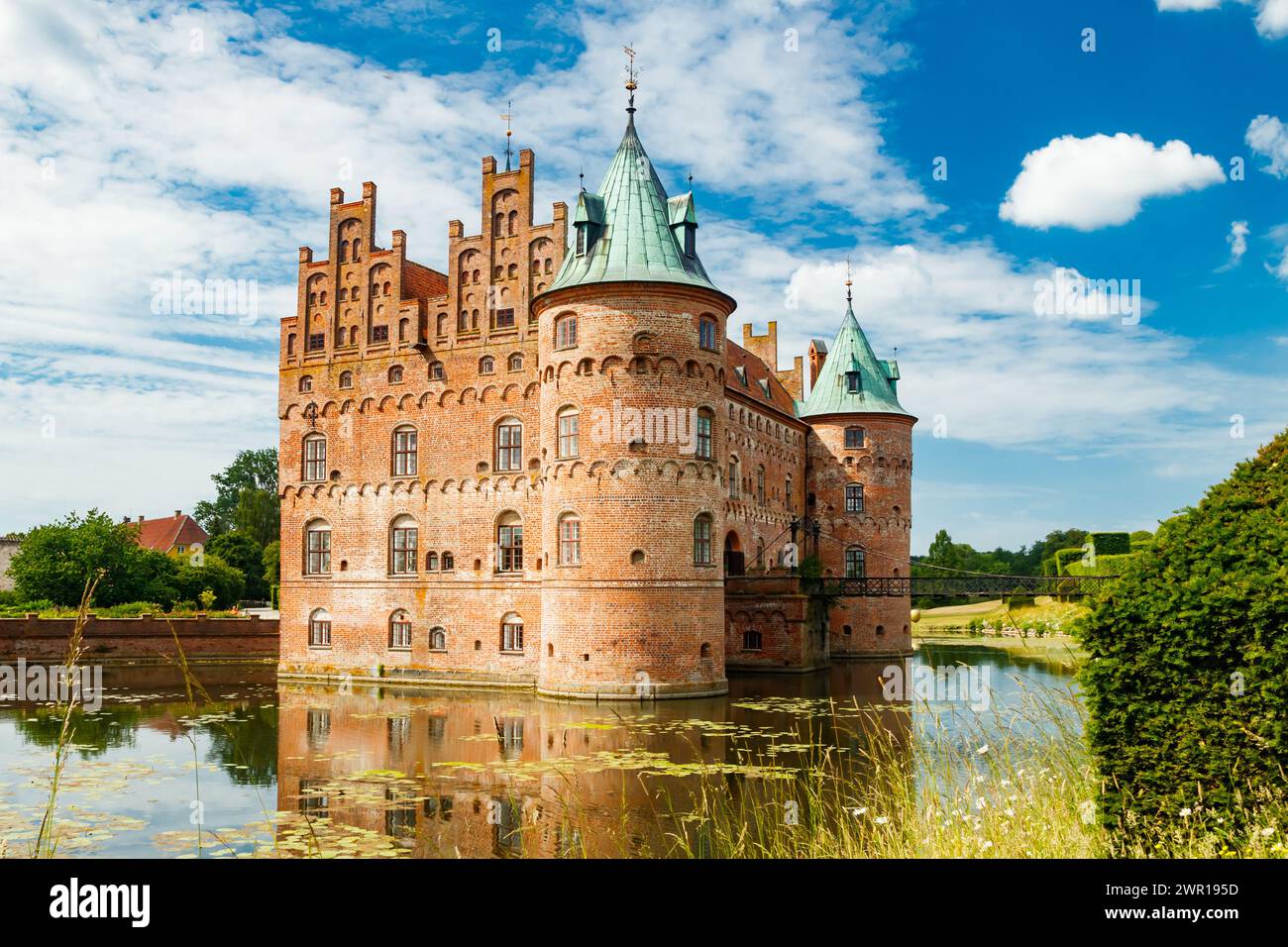 Egeskov castle on Funen island in Denmark Stock Photo - Alamy