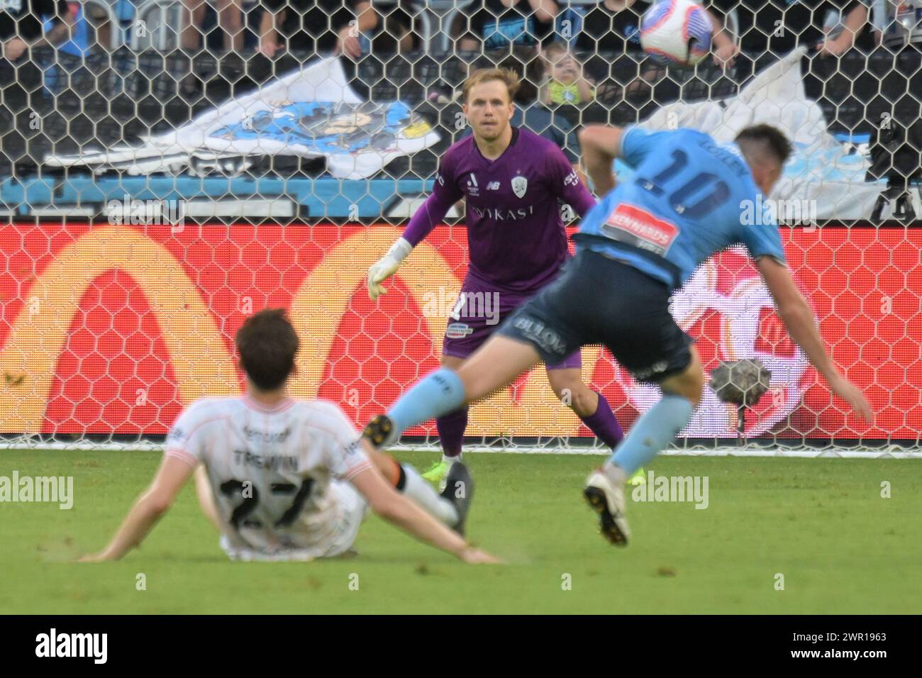 Kai Clifton Trewin (L), Macklin Lewis Freke (M) of Brisbane Roar FC and ...