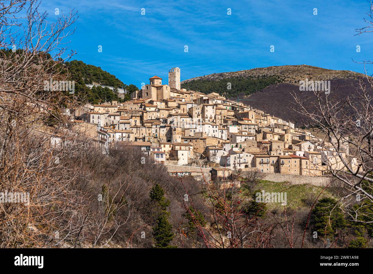 The beautiful village of Castel del Monte, Gran Sasso e Monti della ...