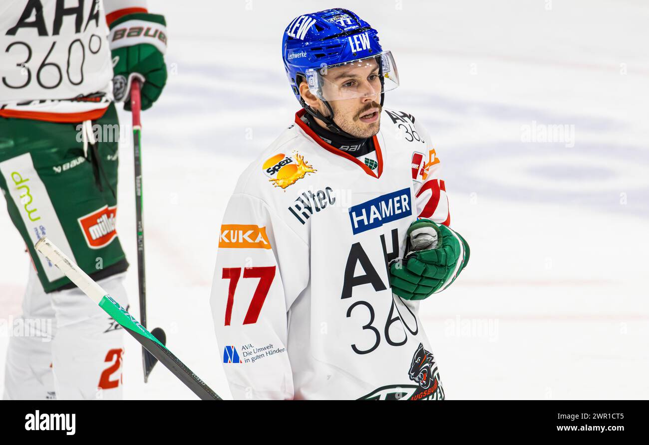 Luca tosto hi-res stock photography and images - Alamy