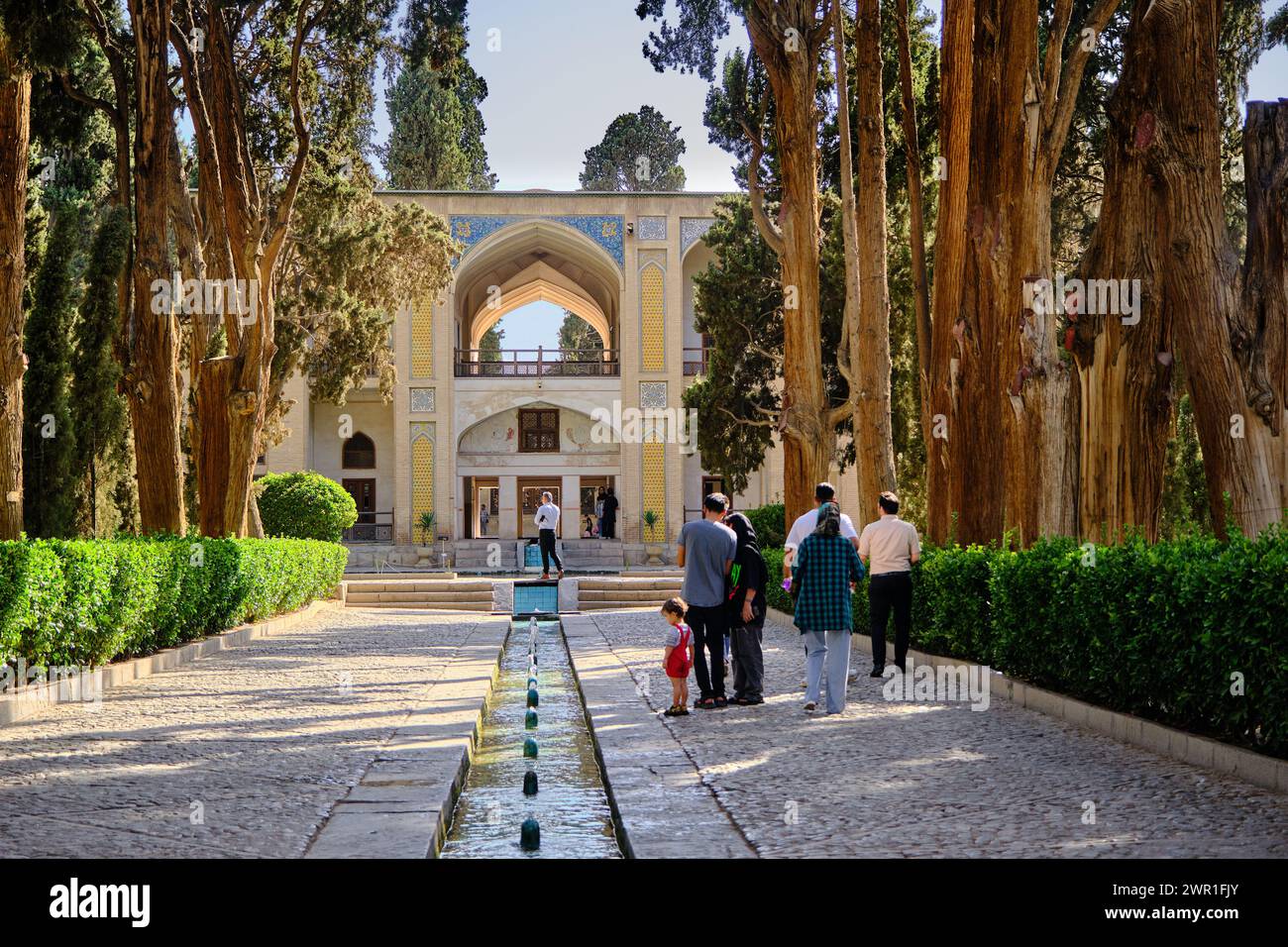 Kashan, Iran, 07.01.2023: Fin Garden in Kashan, iran, a iranian people ...