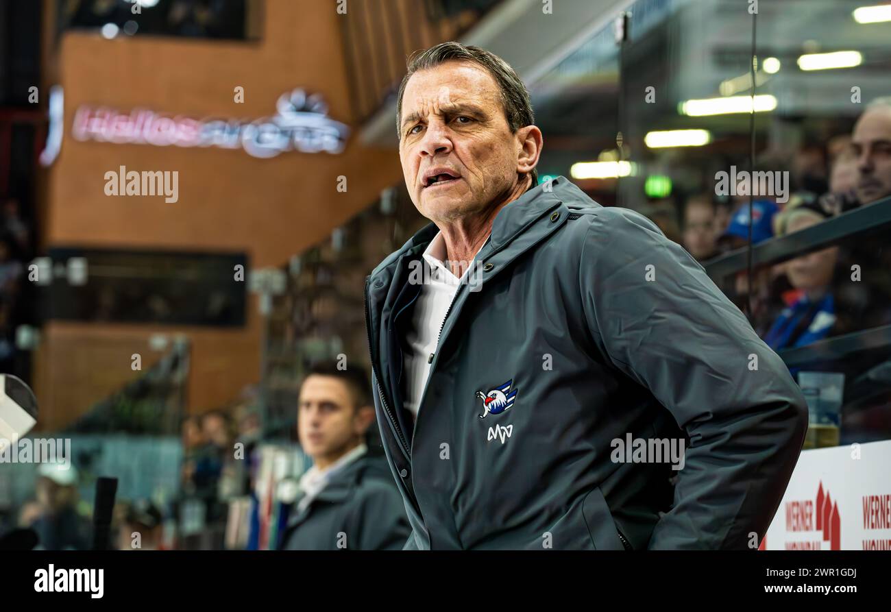 Curt fraser hi-res stock photography and images - Alamy